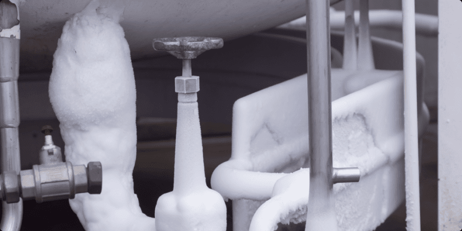 Troubleshooting An Ice Maker: The Complete Guide - Bestviewsreviews